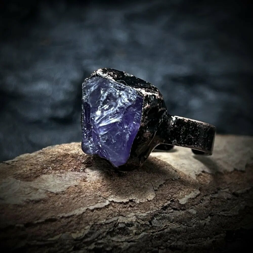 Оберег ведьмино кольцо, талисман из аметиста,1 шт