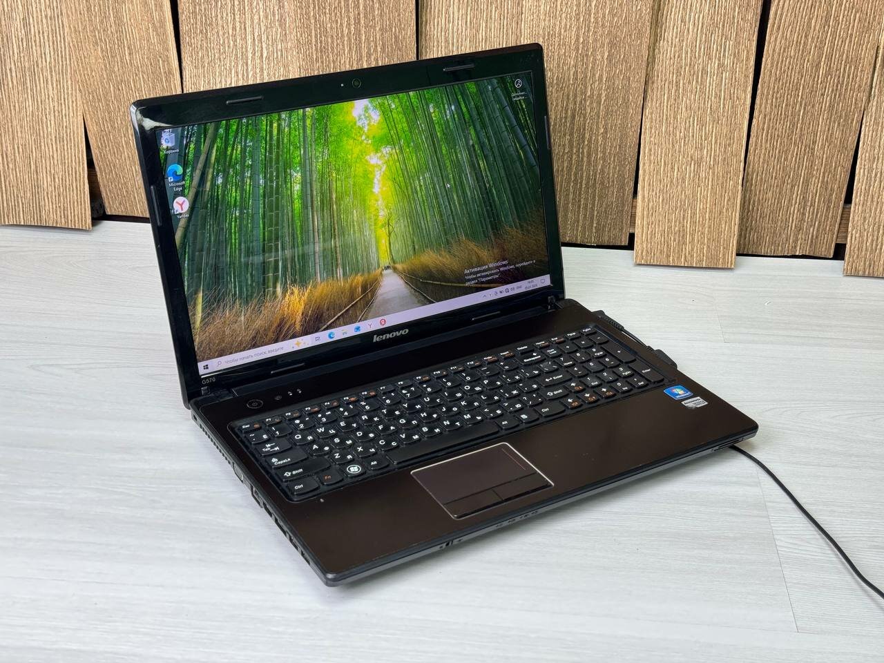 Ноутбук Lenovo G570 i3-2310M 1,60GHz/8G/SSD 120Gb/DVD-RW/WIFI/Cam/Win10 15,6", батарея 120мин