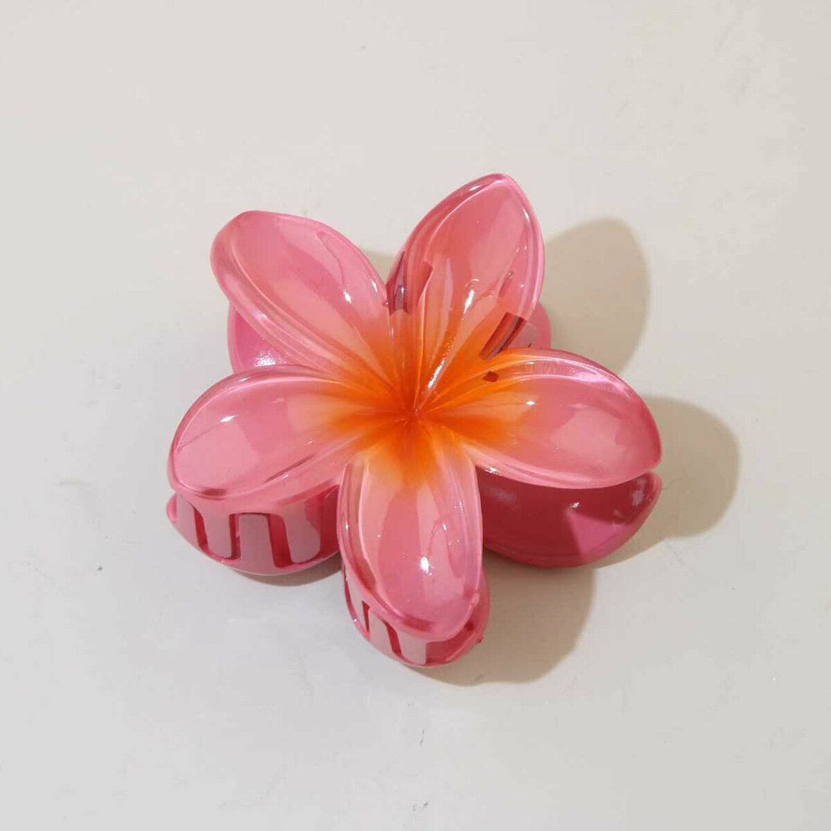 Европейская и американская кросс-бордерная цветная заколка для волос с плюмерией, цветочная зажимная заколка, винтажная элегантная полузажимная заколка для женщин, заколка для затылка в виде акулы