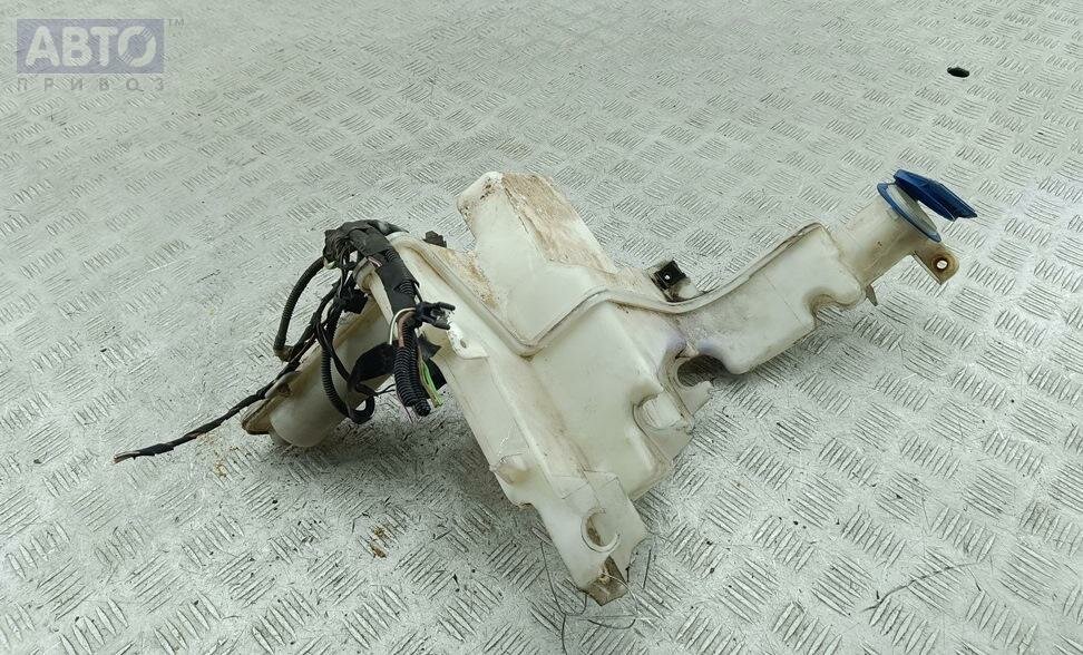 Бачок омывателя Volkswagen Passat B6