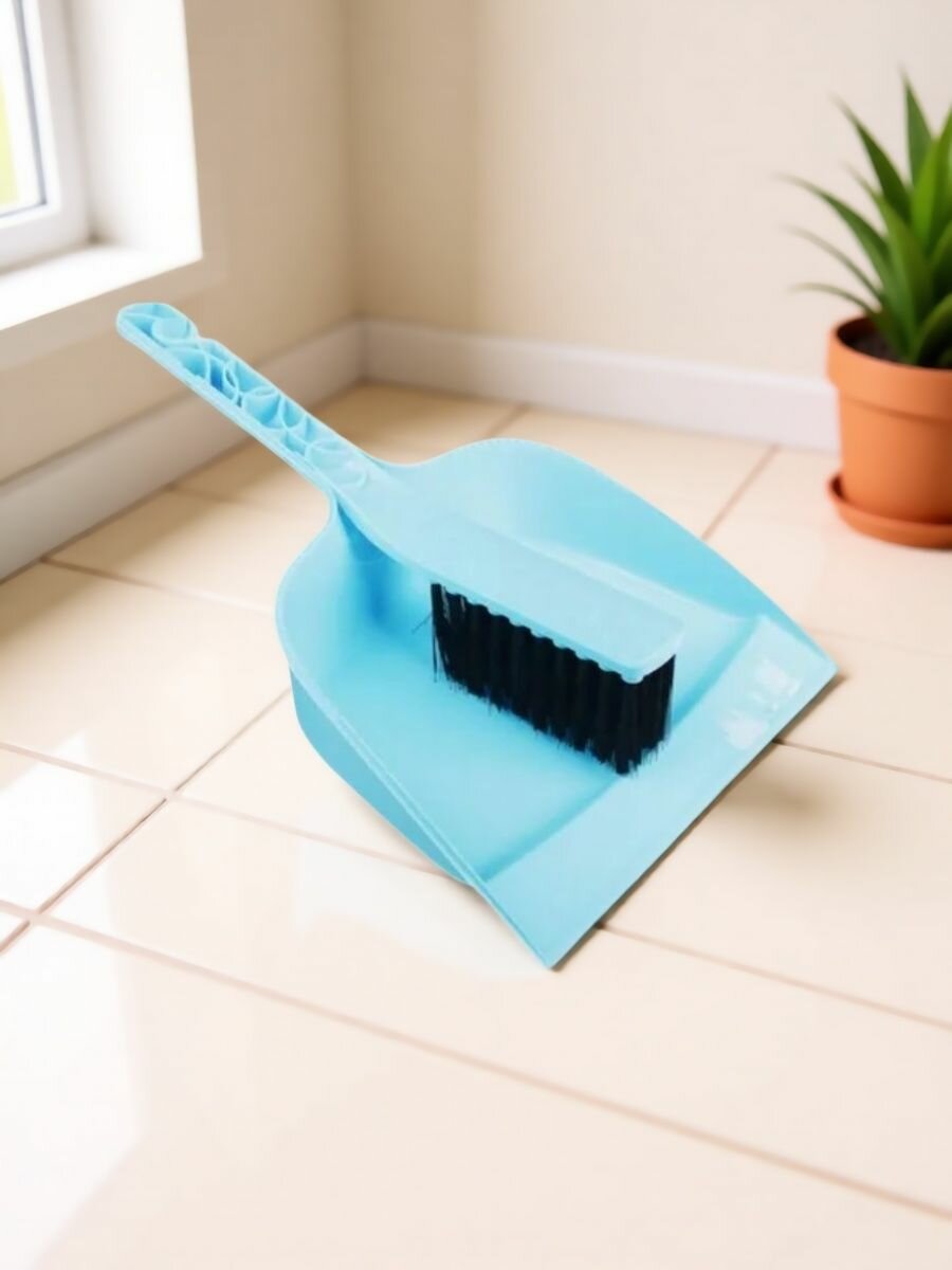 Совок+щетка , компактный , удобный в использовании