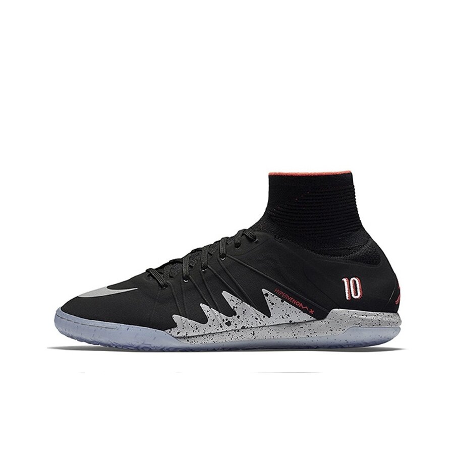 Бутсы NIKE