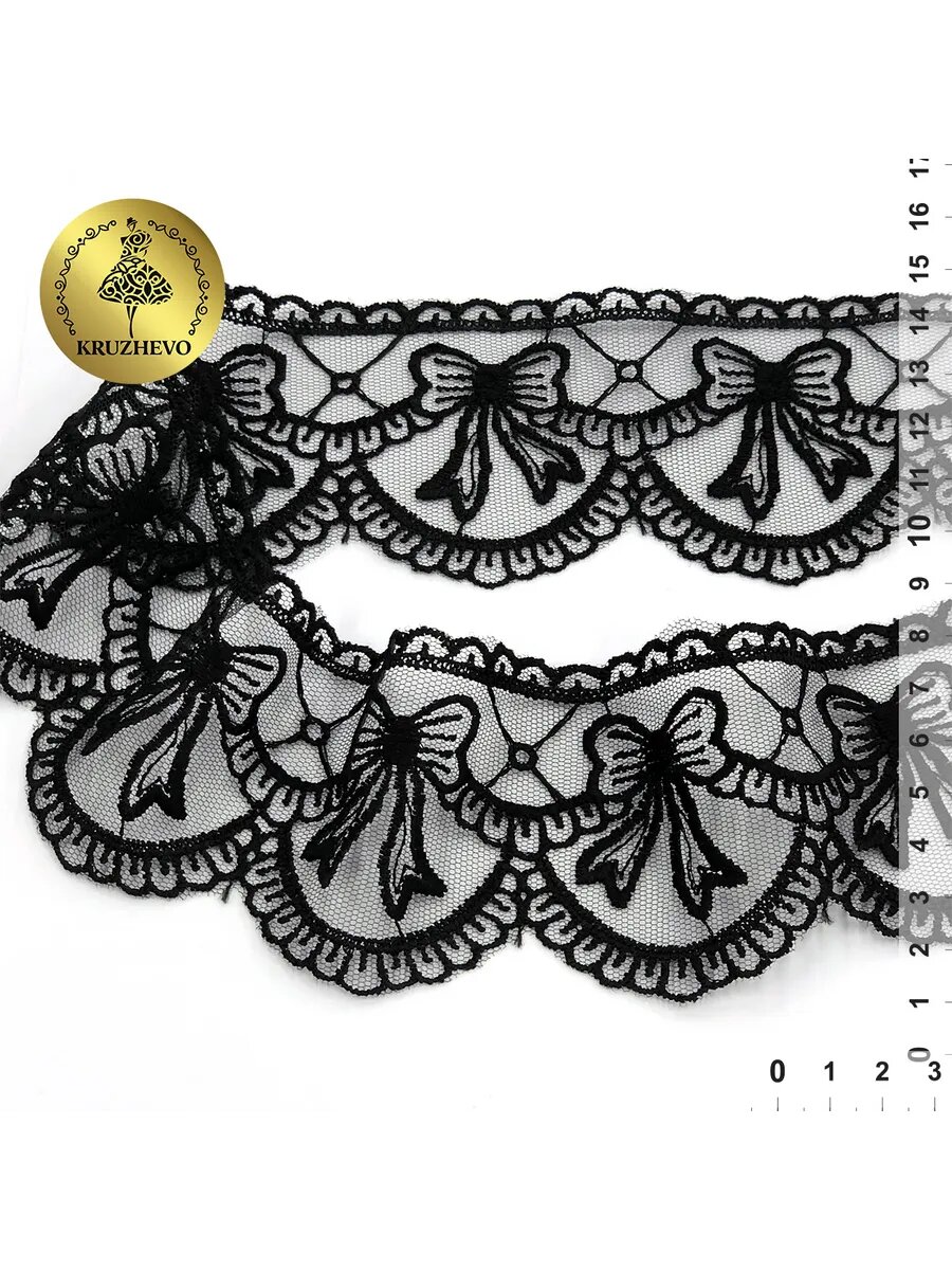 Кружево на сетке матовая нить с бантиками