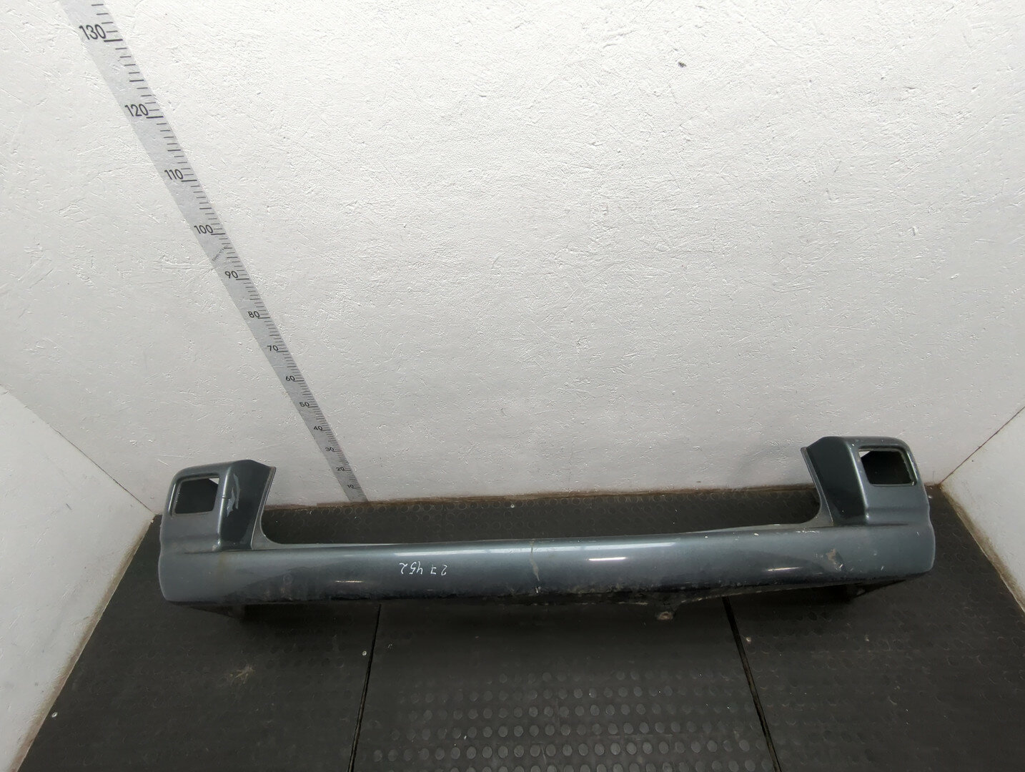 Бампер задний Volkswagen Transporter 4 Б/У