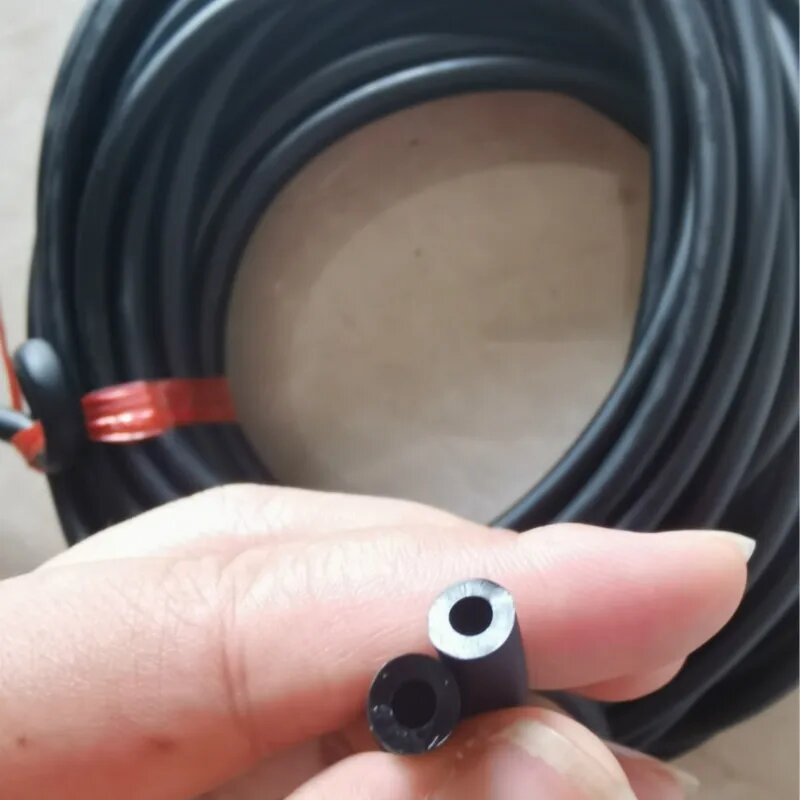Черная латексная трубка 3MMx6MM