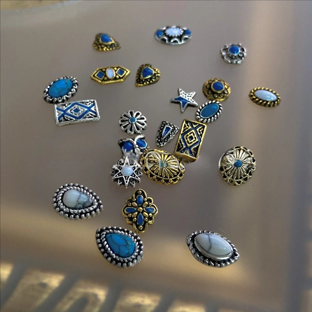 50/100 шт. аксессуары для ногтей в смешанном стиле с ретро-дизайном и украшениями для ногтей из сплава металла