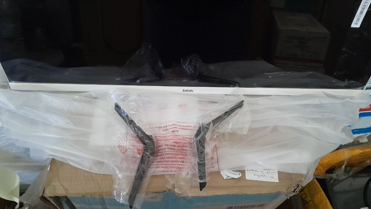 Телевизор LED BBK 32LEM-1041\TS2C HD белый (уценка)