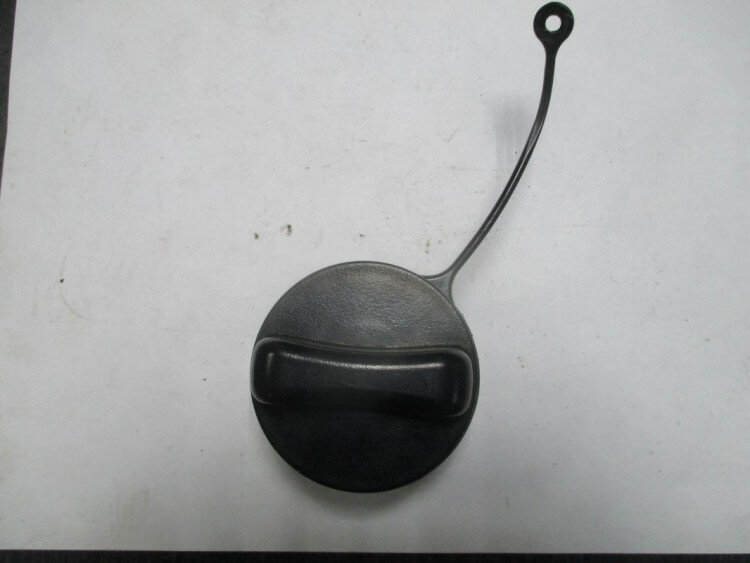 Крышка бензобака 17251JD00A 172511JY0A Ниссан Тиида С11 по 2014 год 17251ZW40A