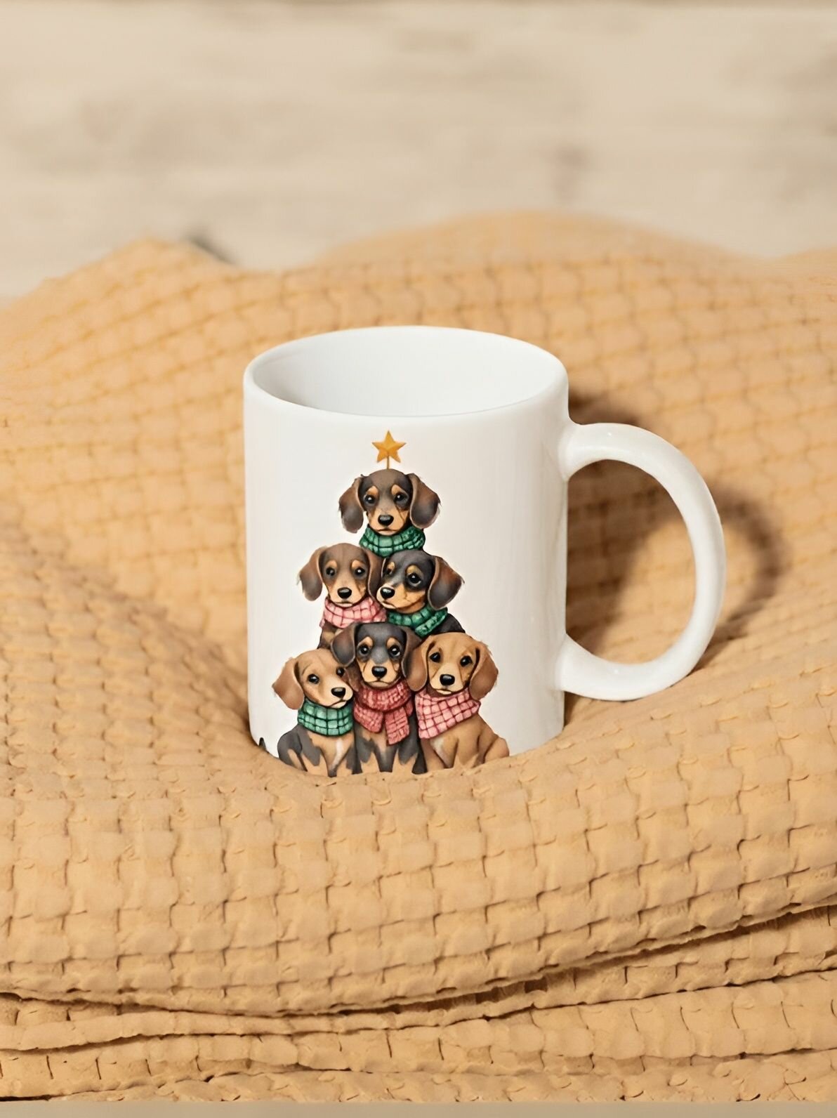 Кружка подарочная Такса-Ёлка, 330 мл