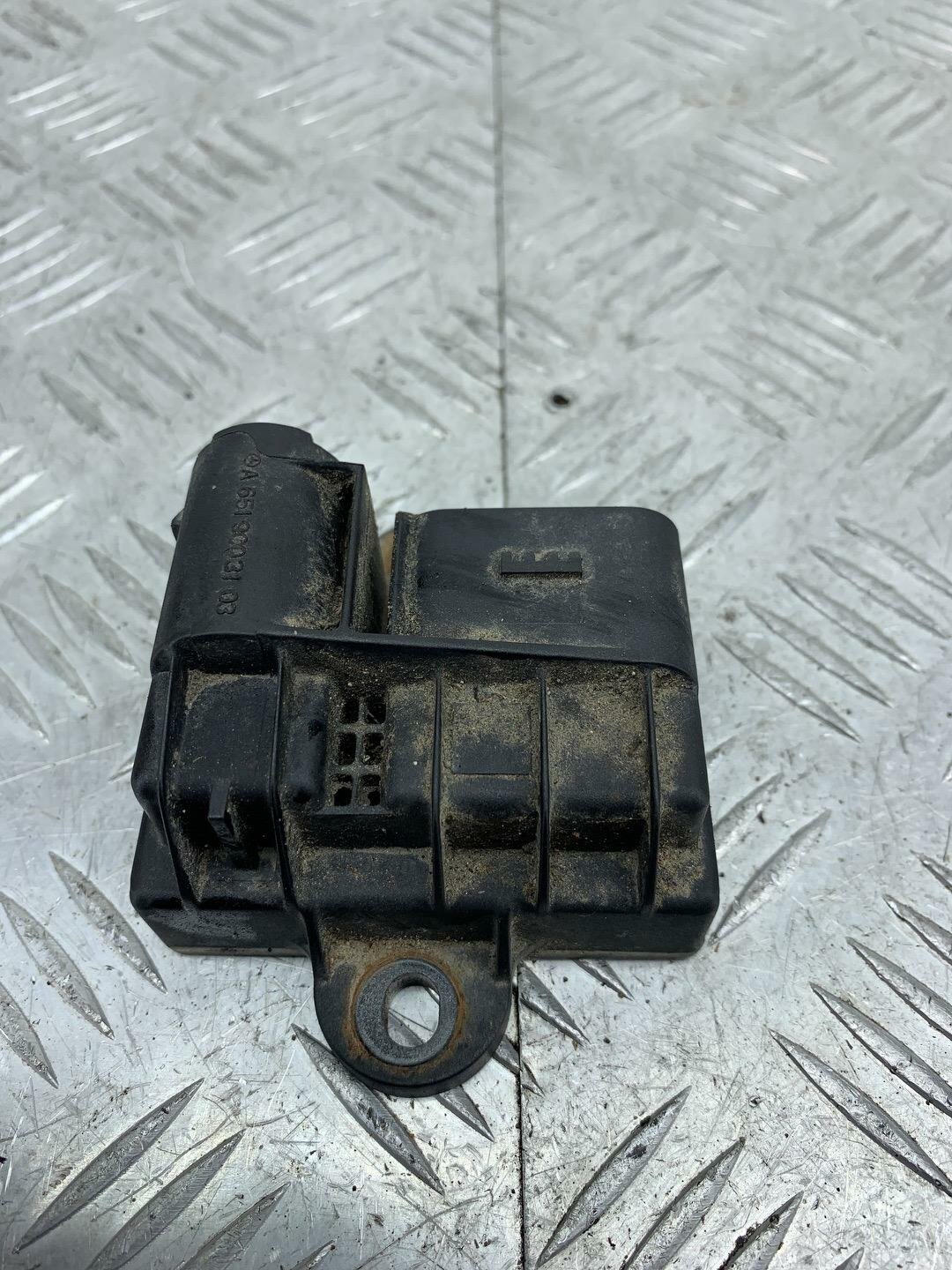 Реле накала свечей Mercedes-Benz Sprinter W906 (2006 - 2014) A6519003103