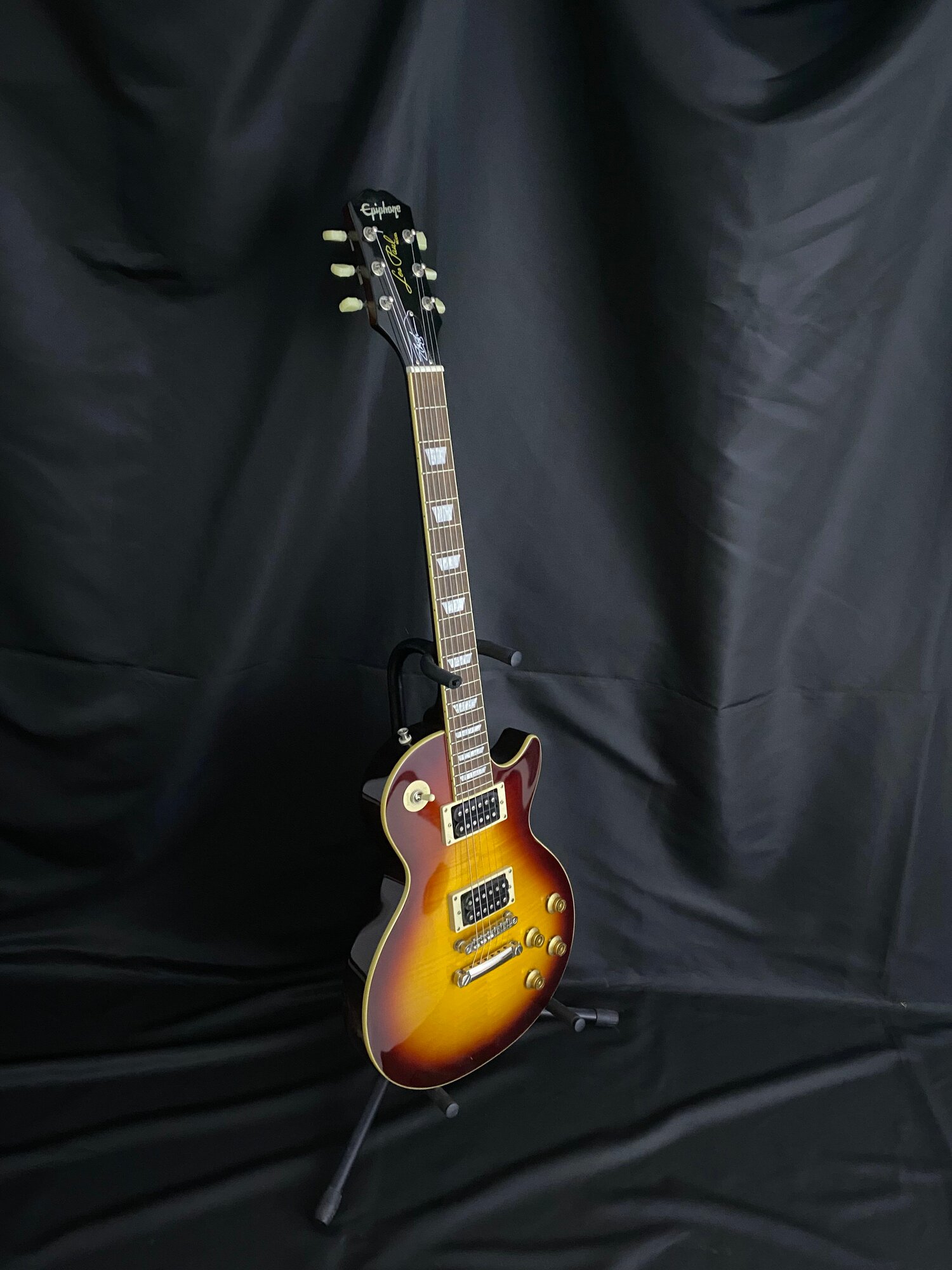 Эпифон Slash сигнатурная модель Les Paul с осенним градиентом