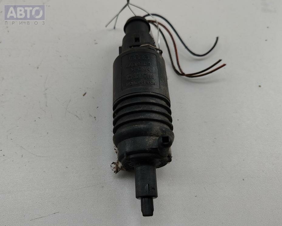 Насос (моторчик) омывателя стекла Audi A6 C4 (1994-1997)