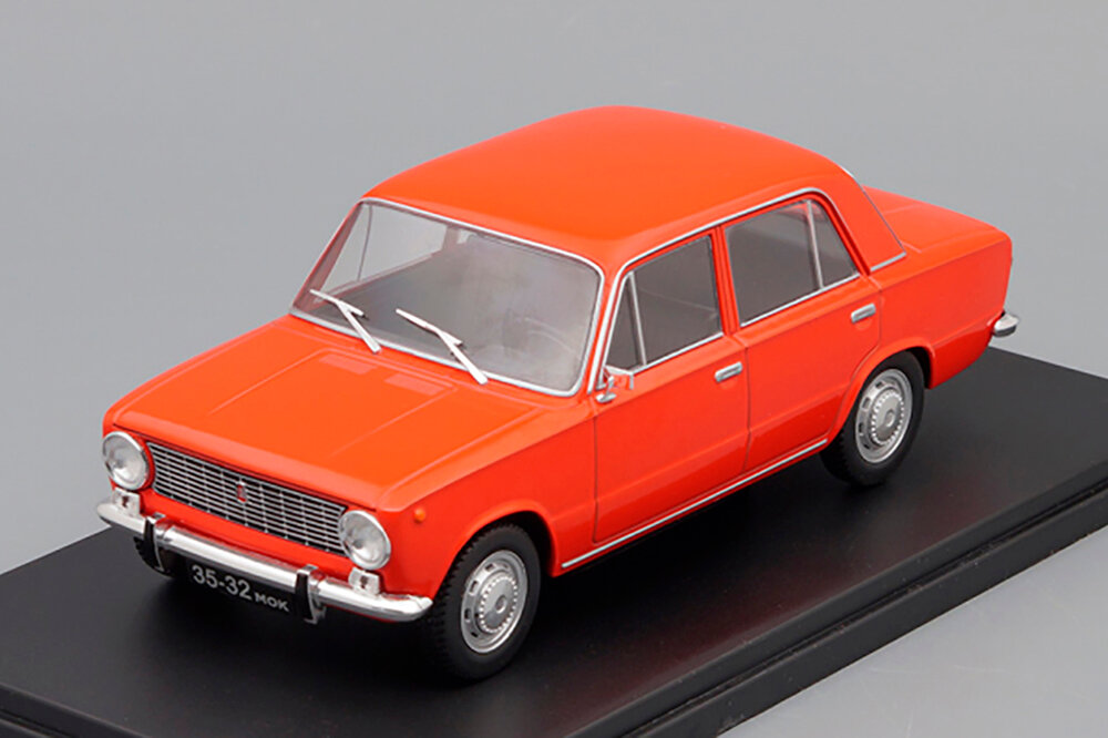 Модель коллекционная HACHETTE Волжский автомобиль 2101 (легендарные советские автомобили 4) красный