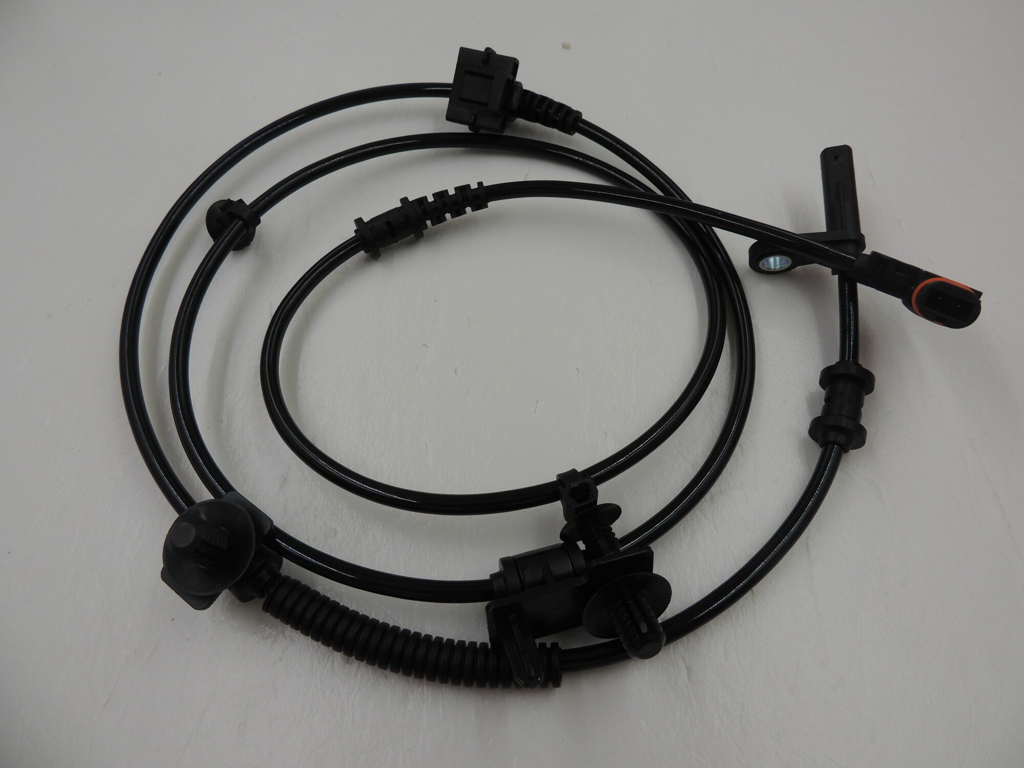 Датчик ABS 4779247AA Jeep
