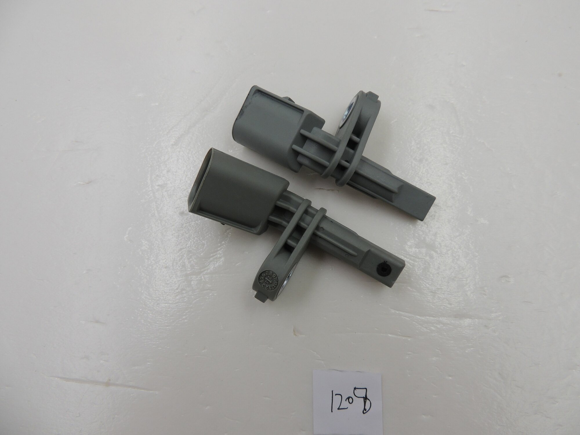 Датчик ABS WHT003857A Audi