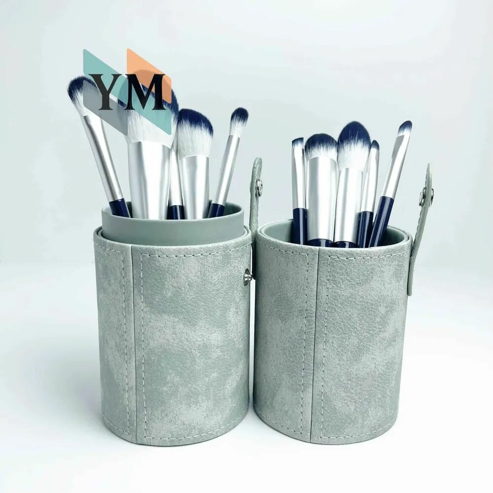 Чехол для кистей для макияжа (тубус для кистей), нежно-голубой