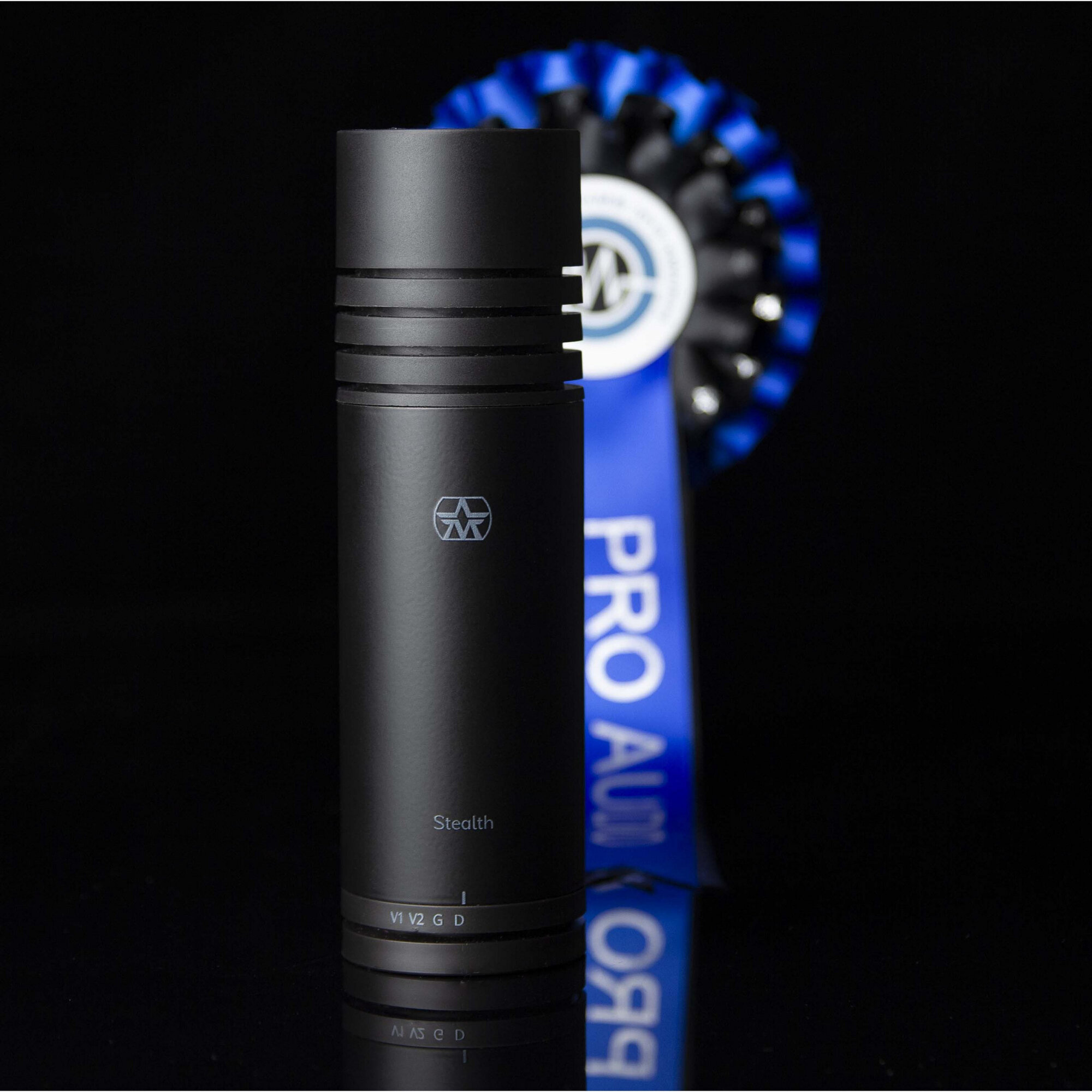 Aston Microphones Stealth с 4 режимами и встроенным преампом