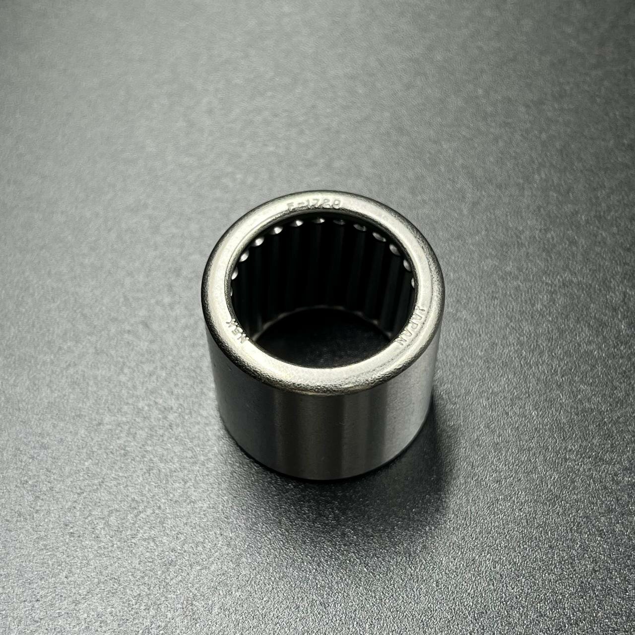 Подшипник игольчатый Yamaha 20-30 (17x23x20)(PREMARINE) OEM номера: 93315-017U4