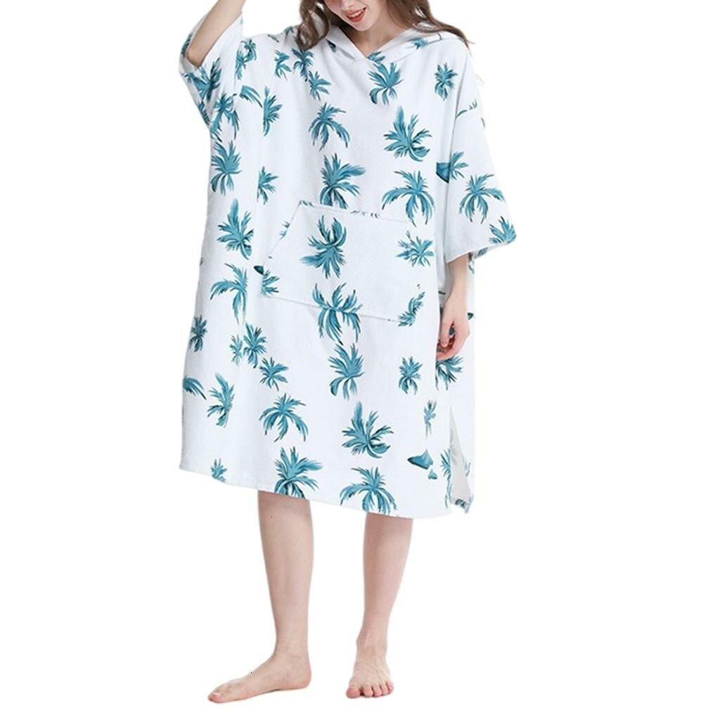 Худи-пончо для переодевания, белый цветок