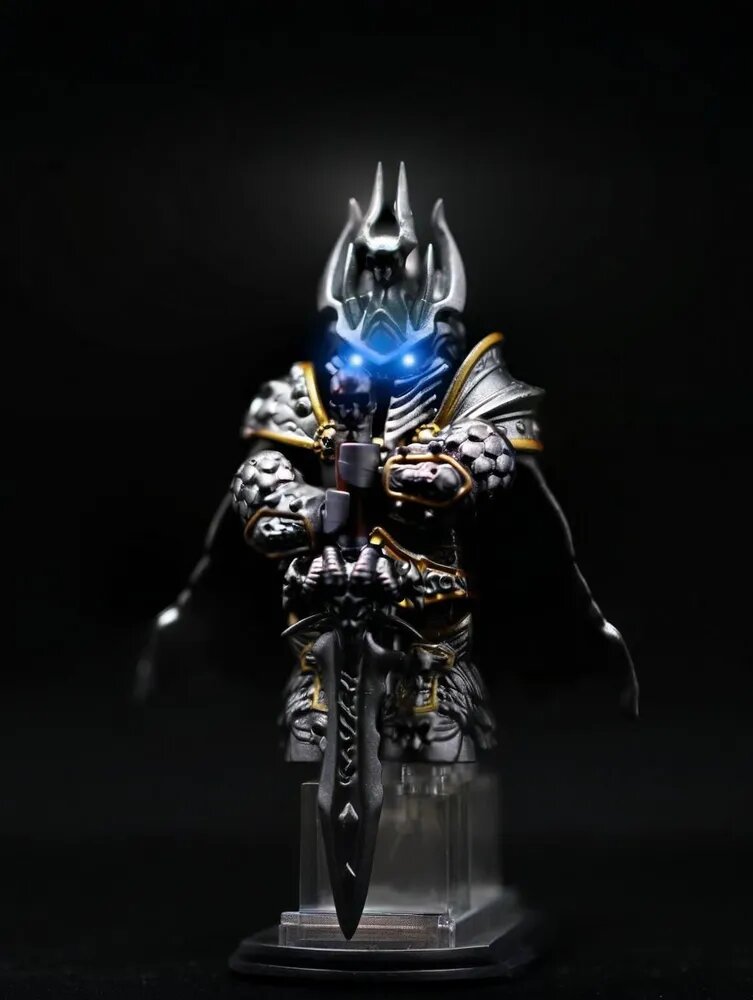 Совместимый конструктор Warcraft: Король-лич Артас MOC, коллекционная фигурка (Китайский аналог)