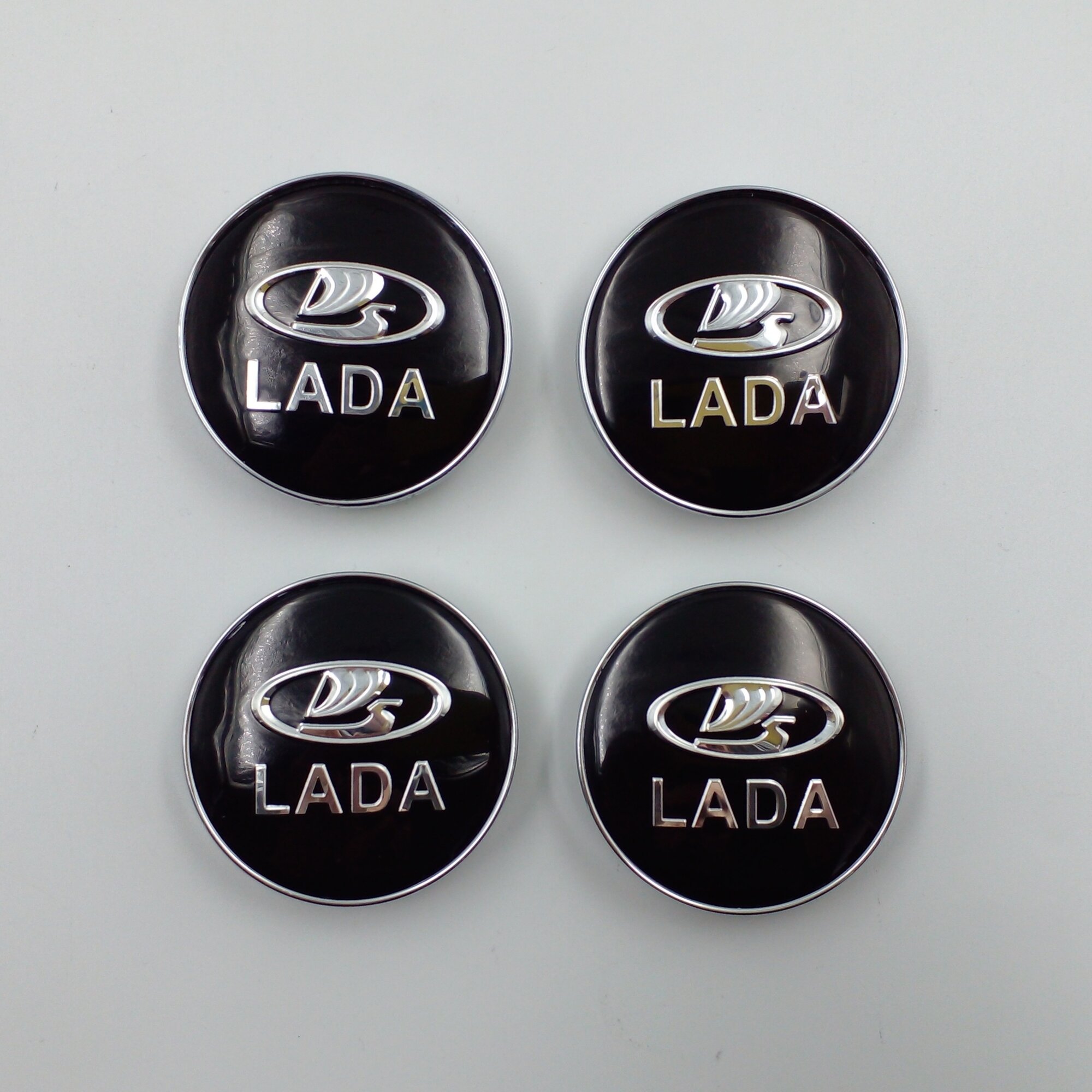 Колпачки заглушки на литые диски с эмблемой 60 мм 4 шт
