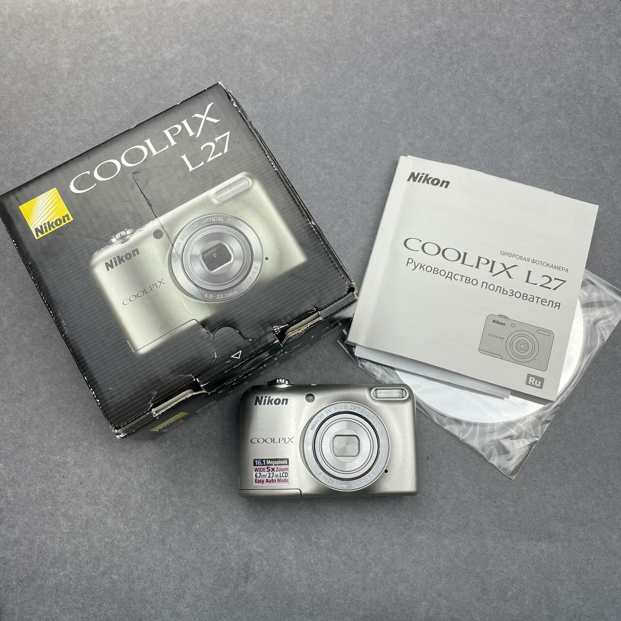 Цифровой компактный фотоаппарат Nikon Coolpix L27, с коробкой