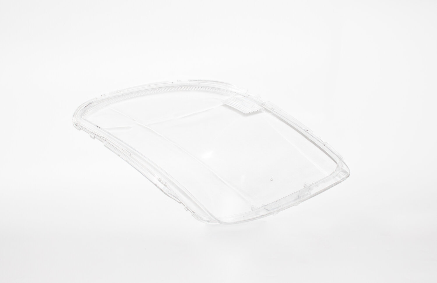 Стекло фары SUZUKI SWIFT III (2004-2011) (правое)