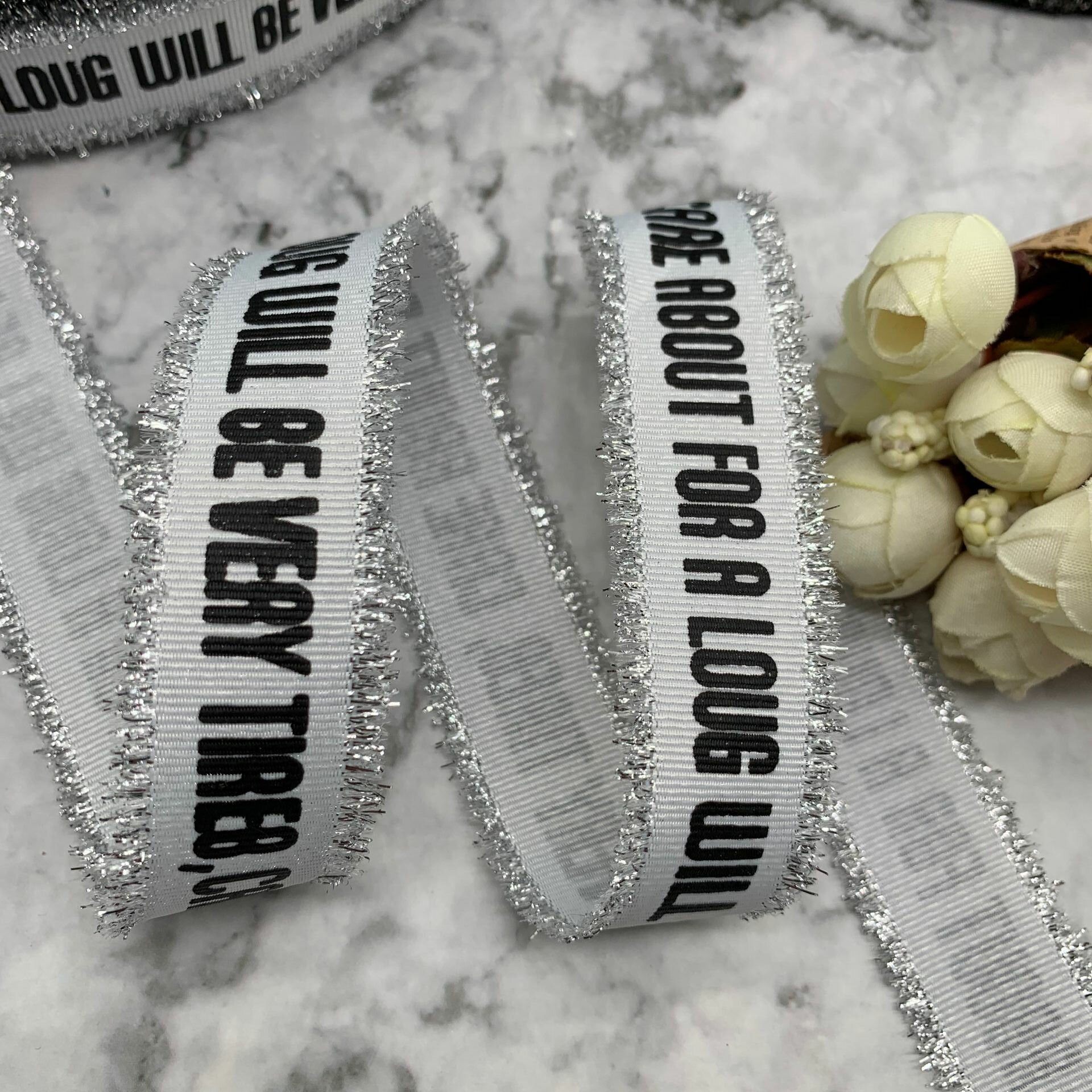 Алфавитная лента с кисточками, двухцветный джинсовый полиэстеровый бант, аксессуары для одежды, лента, разноцветная лента, тканевая полоска, лента для рукоделия.