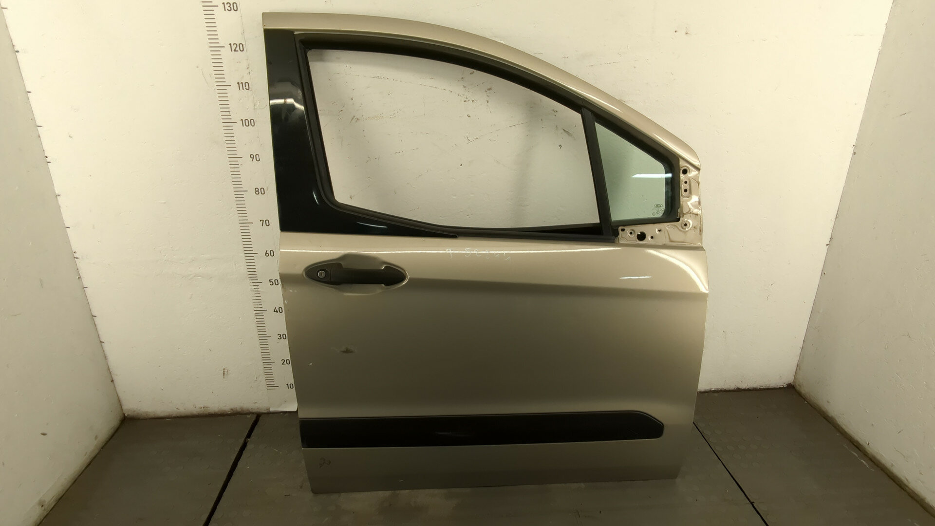 Дверь боковая (легковая) правая передняя Ford Transit (Tourneo) Courier Б/У