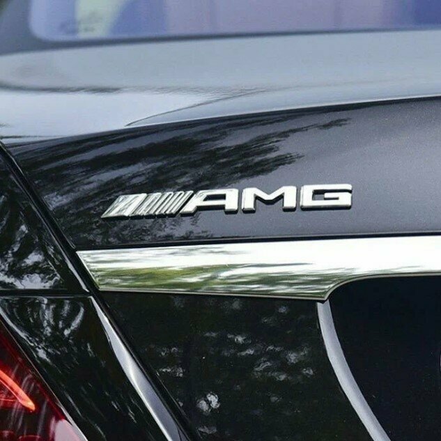 Эмблема AMG на багажник Mercedes, серебристый