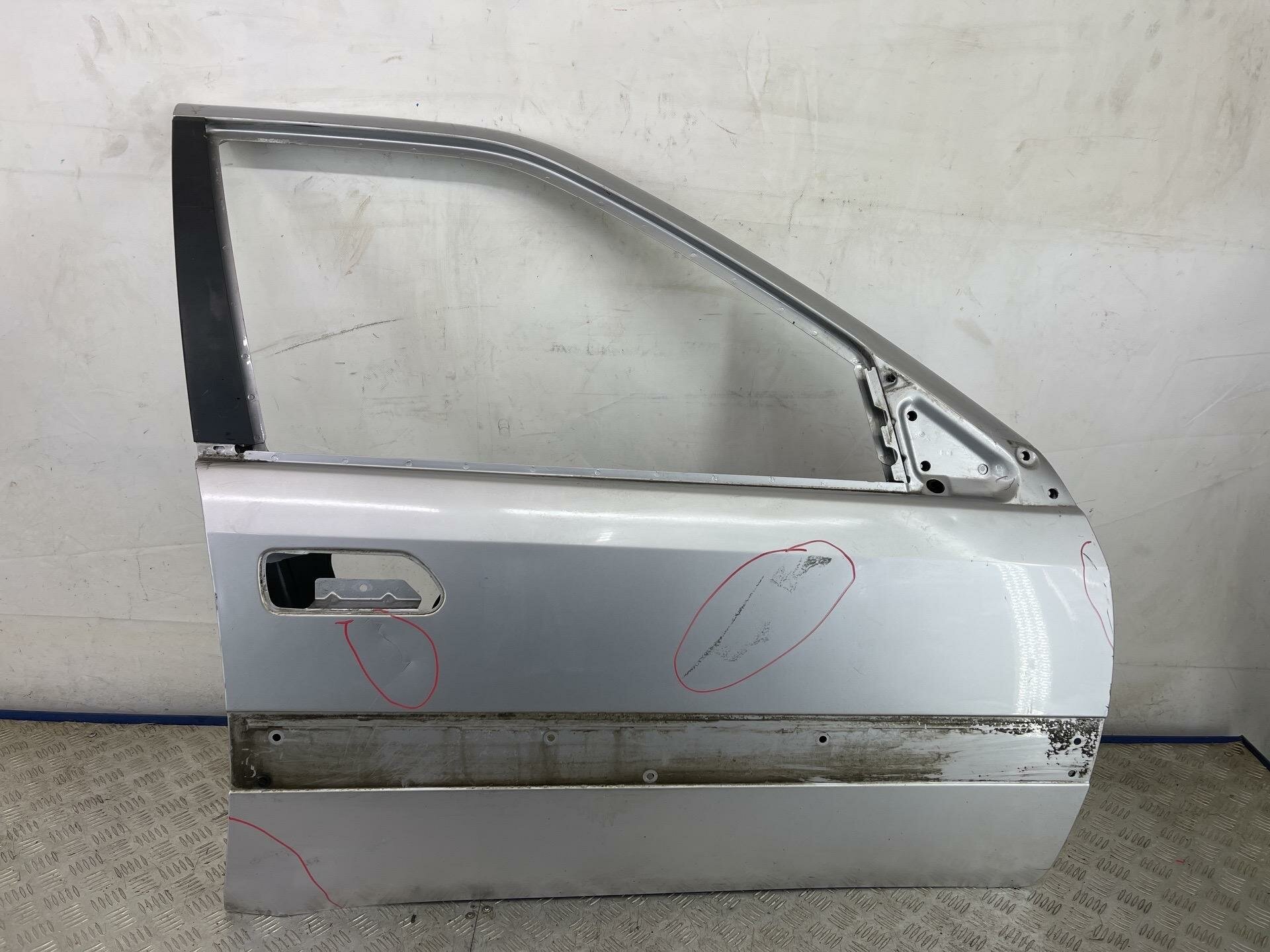 Дверь передняя правая Citroen Xantia рест. 1999