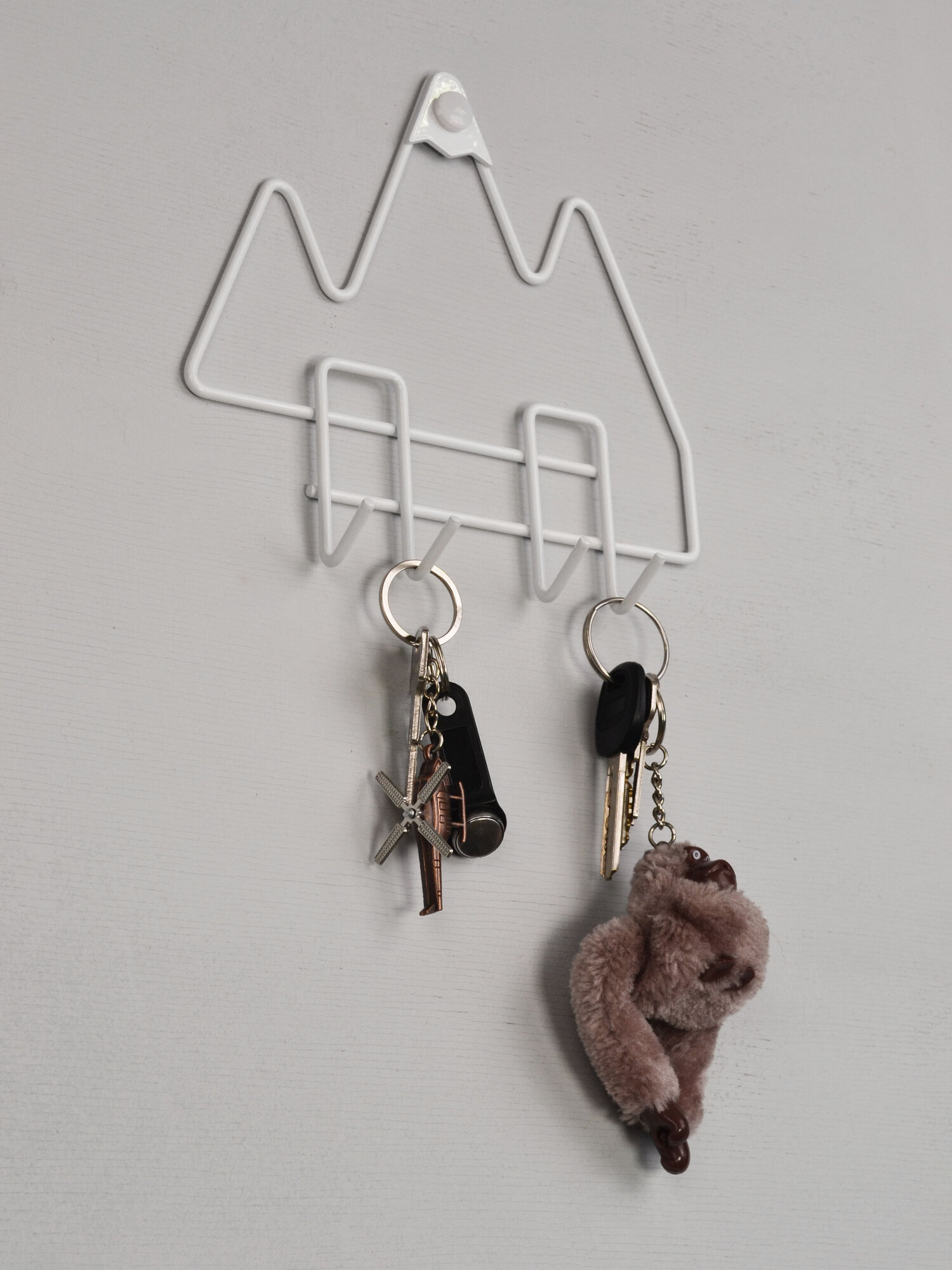 Ключница настенная ilwi INT-W-KN-G-1/2 в прихожую металлическая лофт для дома