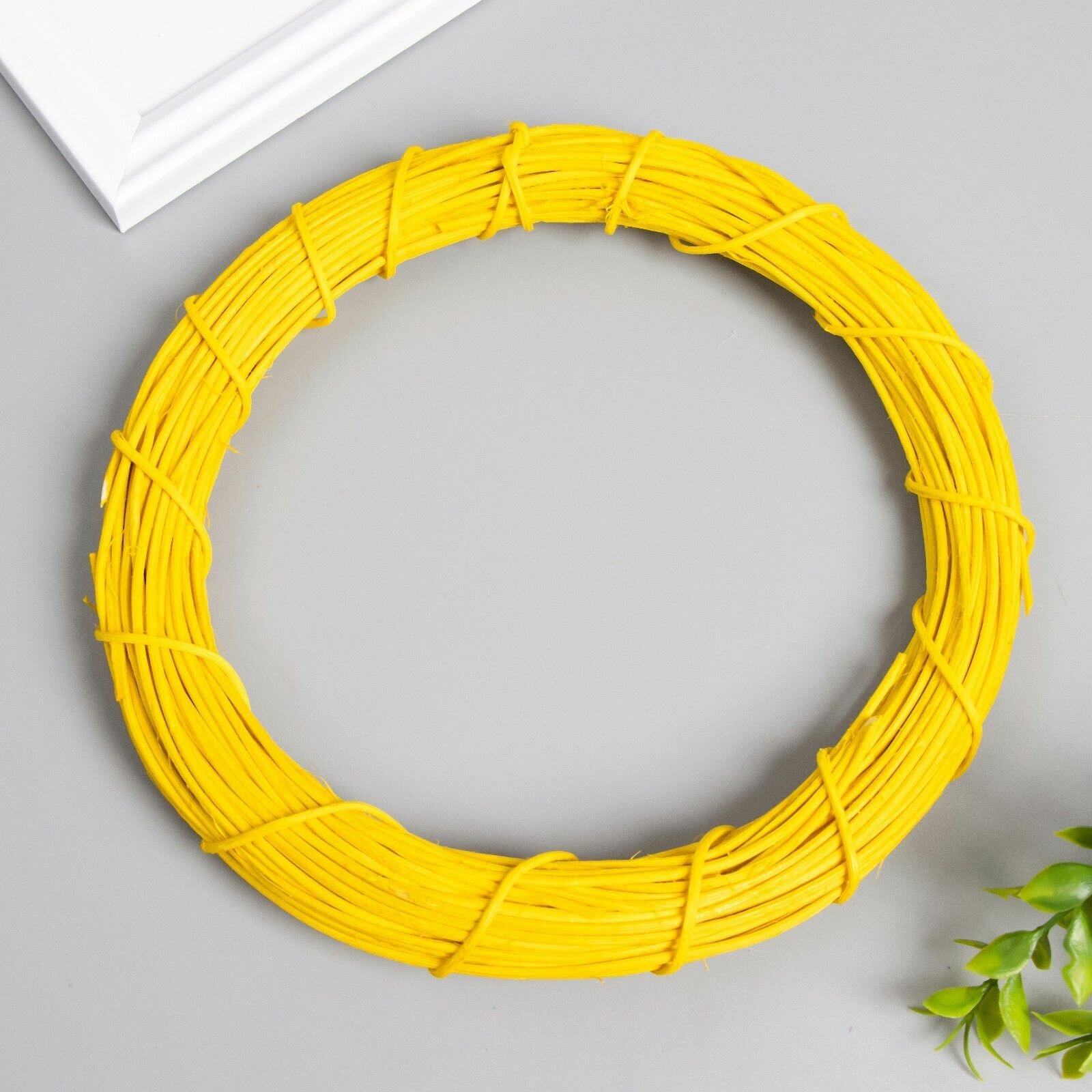 Кольцо для ловца снов, диаметр 20 см, желтое / основа для рукоделия и декора