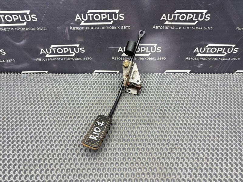 Педаль газа