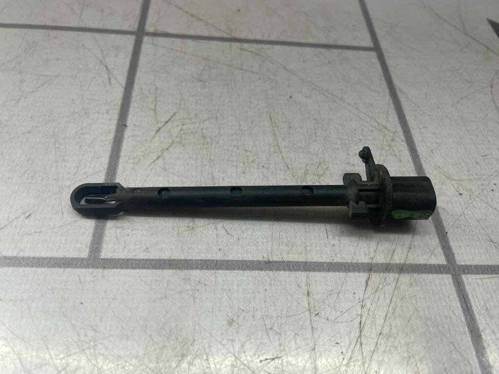 Датчик температуры Renault Fluence 10-17