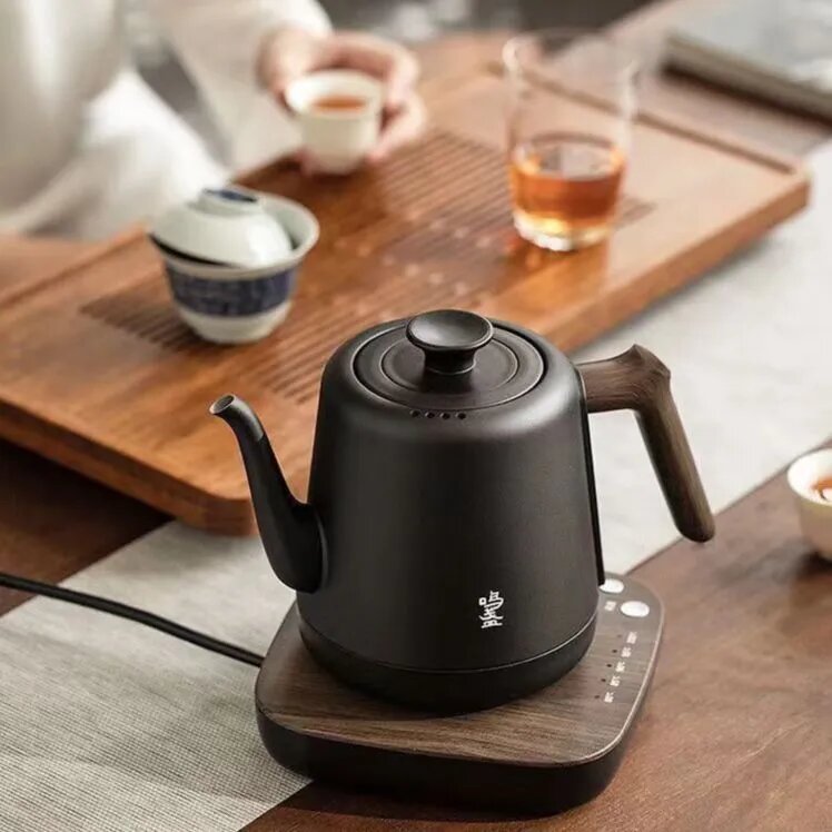 Электрический чайник mingzhan MZ-152-WH черный 0.8 л 1200 Вт ретро-стиль