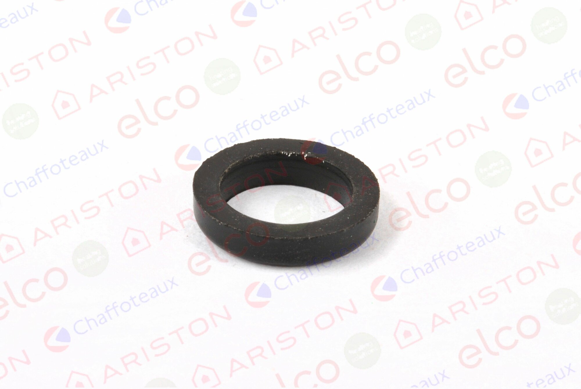 Запчасть для газовой колонки прокладка теплообменника Ariston