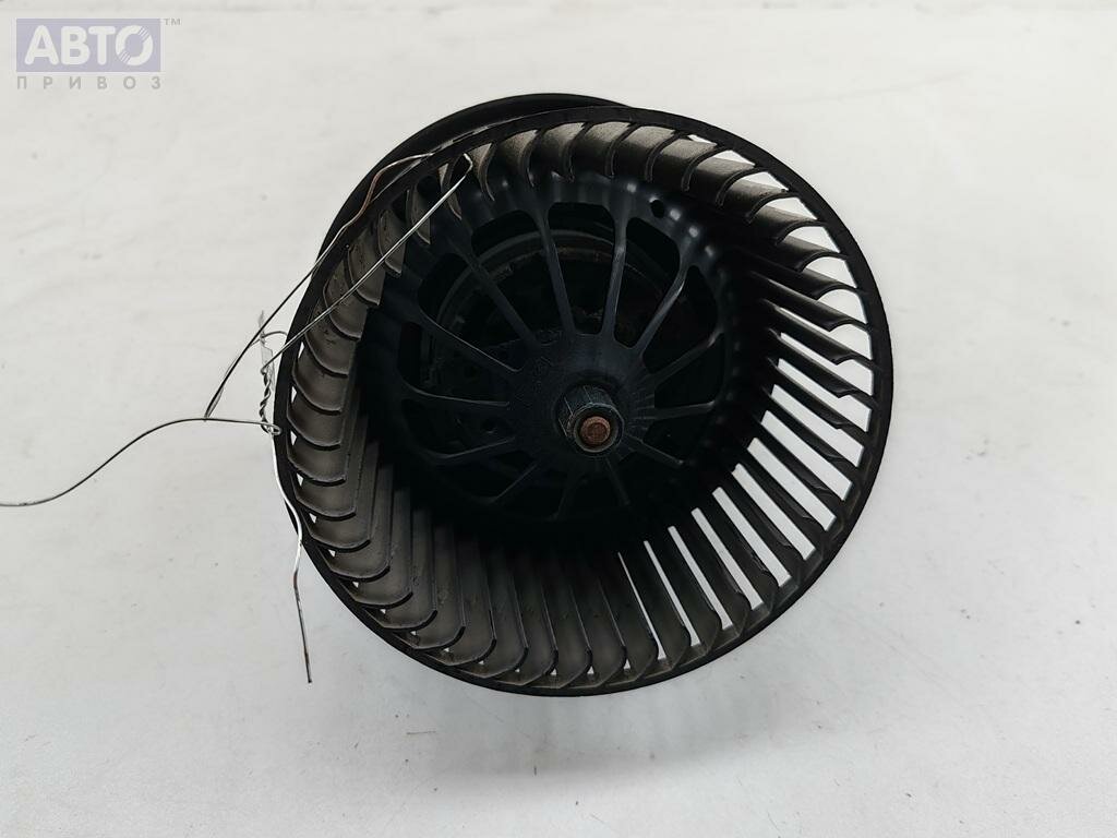 Двигатель отопителя (моторчик печки) Ford Focus 2 (2004-2010)