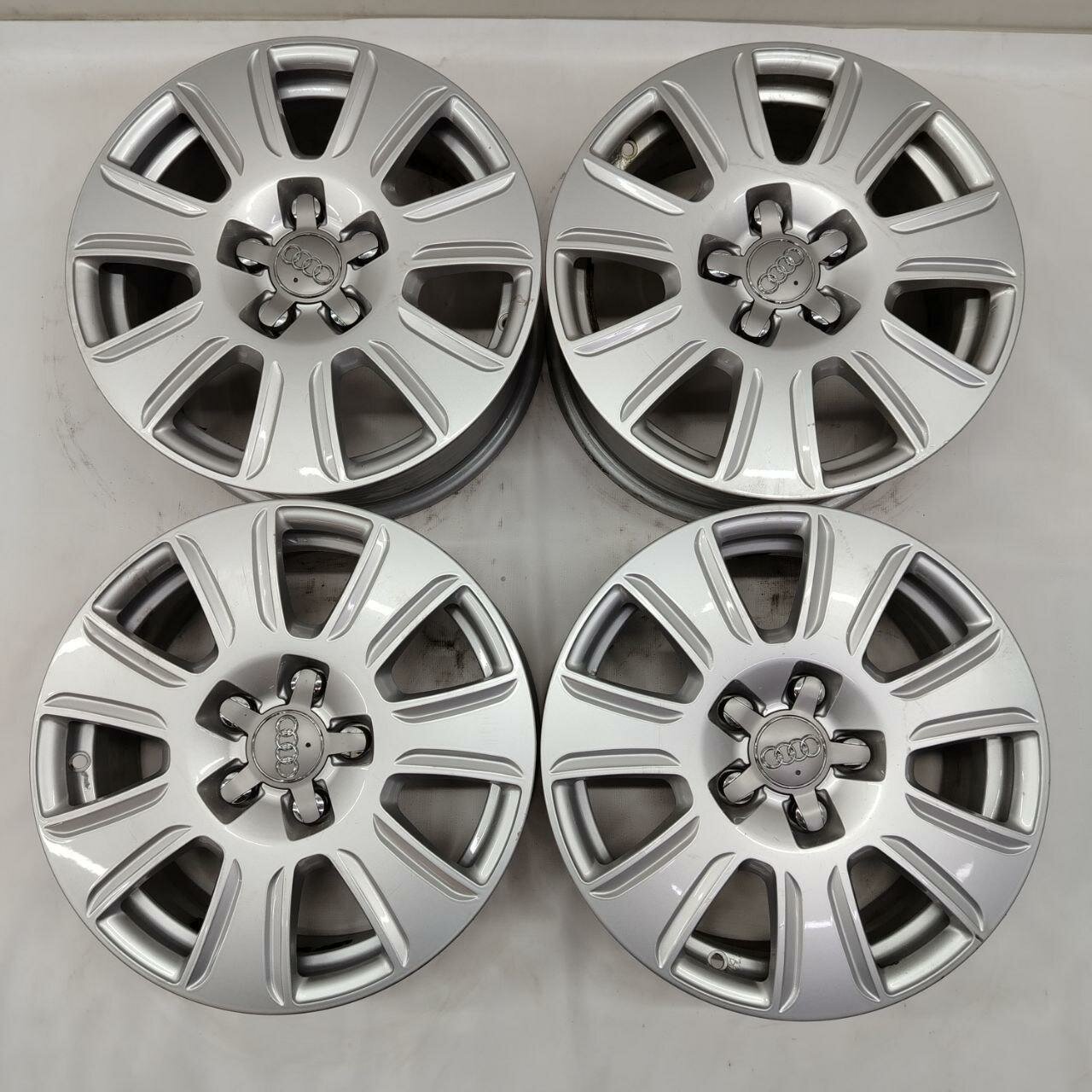 Комплект (4 шт) колесных дисков Audi 16x6.5 PCD 5x112 D57.1 ET33 (оригинал)