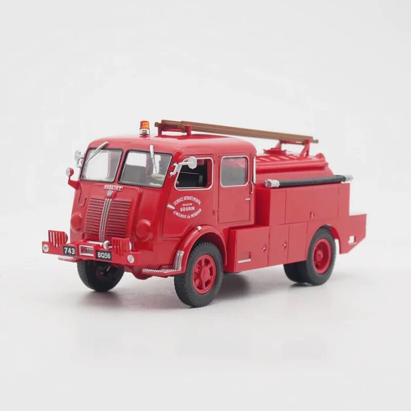 WELLY Модель пожарной машины Berliet 4x4 1:43