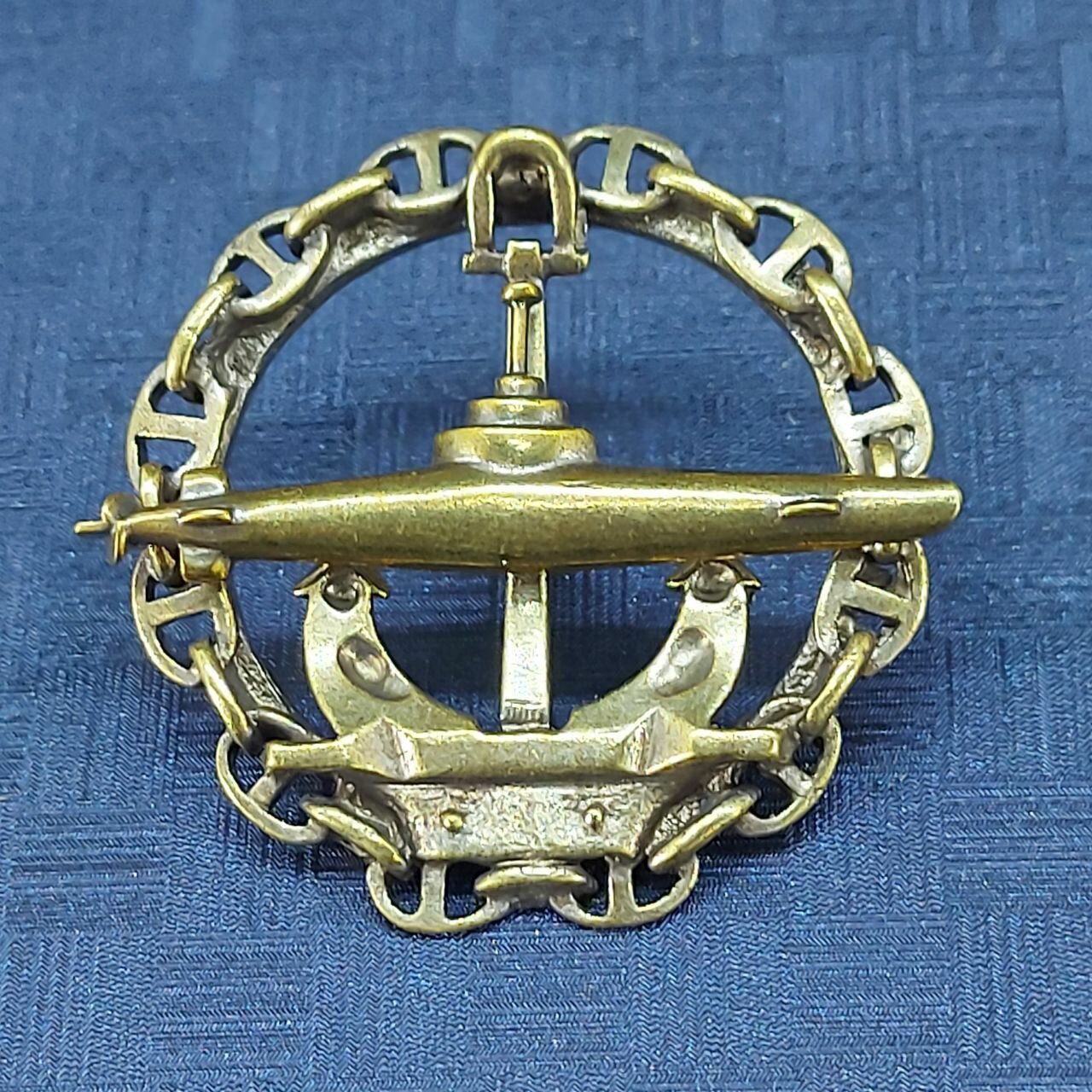 Знак нагрудный подводная лодка с цепью