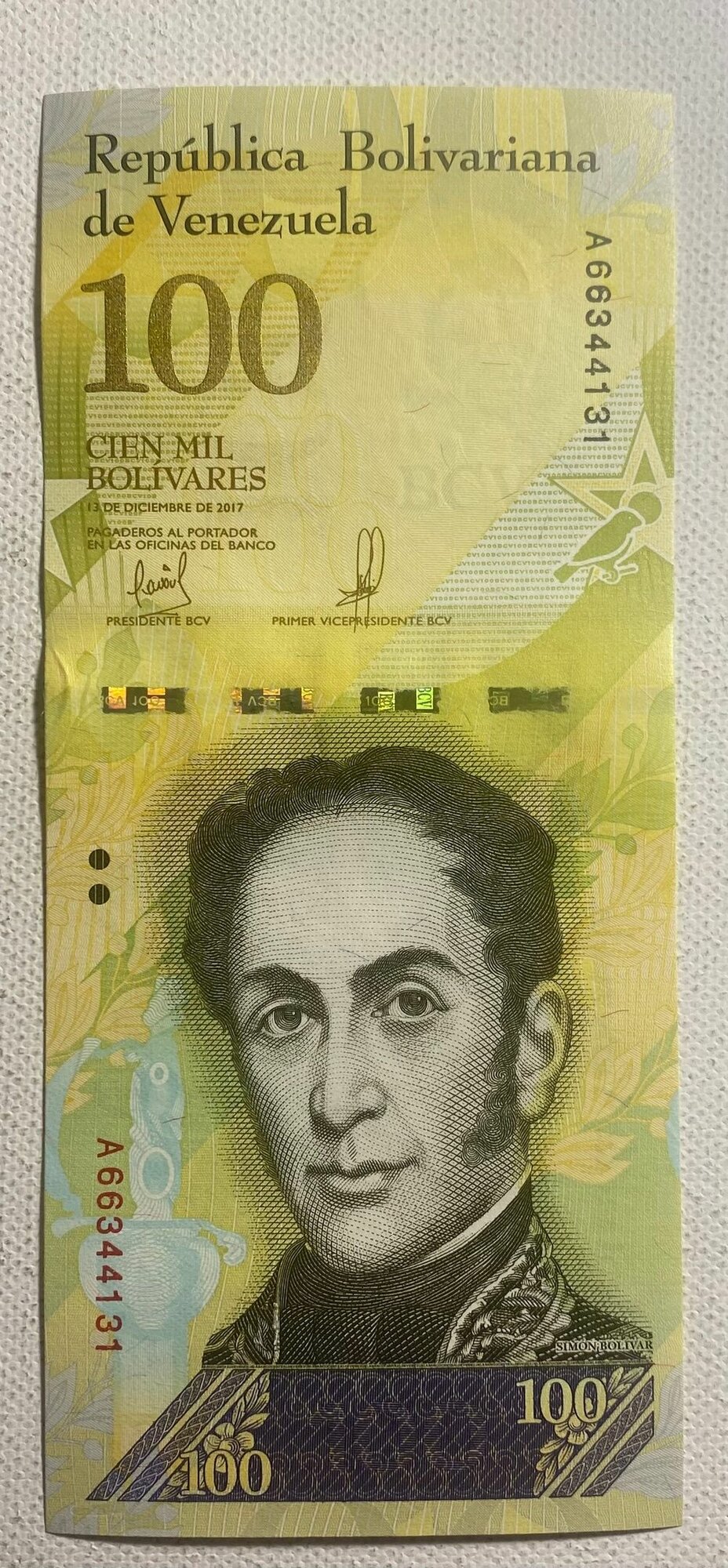 Венесуэла 100000 боливар 2017 UNC пресс