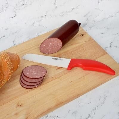 Нож кухонный классический керамический. Длина лезвия 15см.
