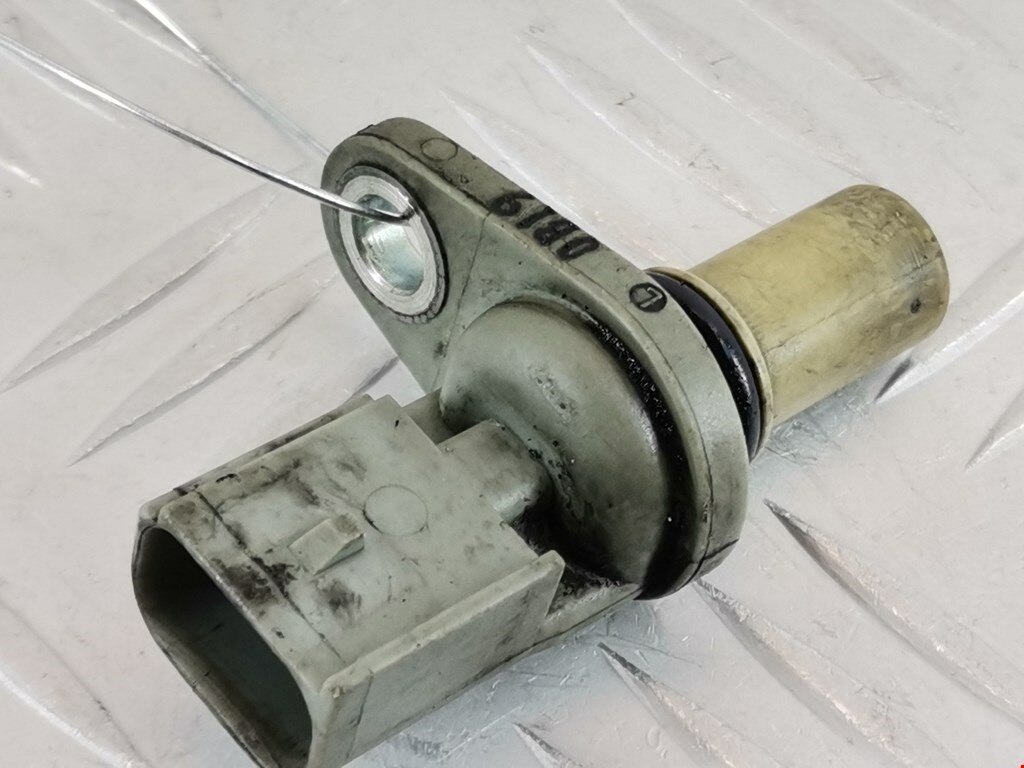 Датчик распредвала Ford Mondeo 3 1358343 арт. 1551565