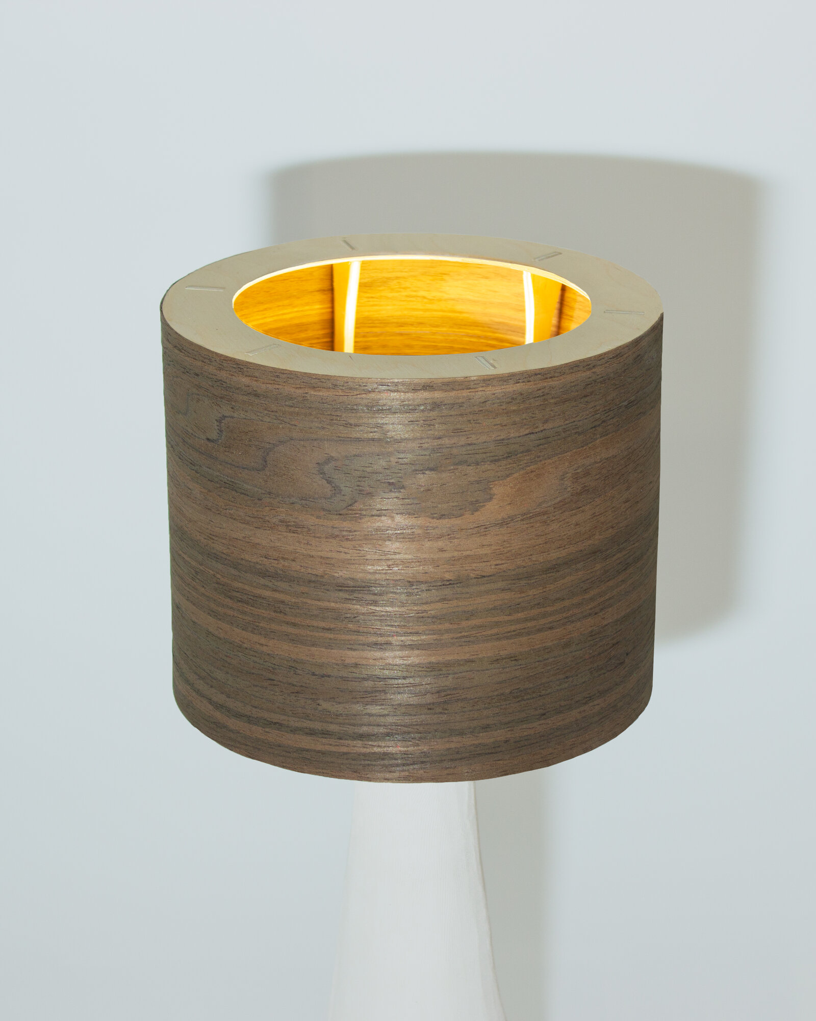 Абажур из шпона дуба, натуральное дерево, розовый, Cronohome