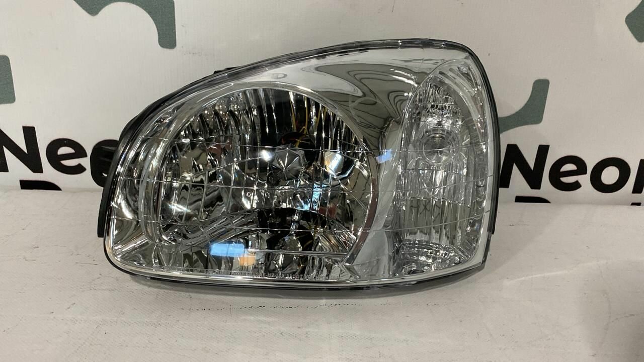 Фара левая Hyundai Santa Fe 1 SM 01-12