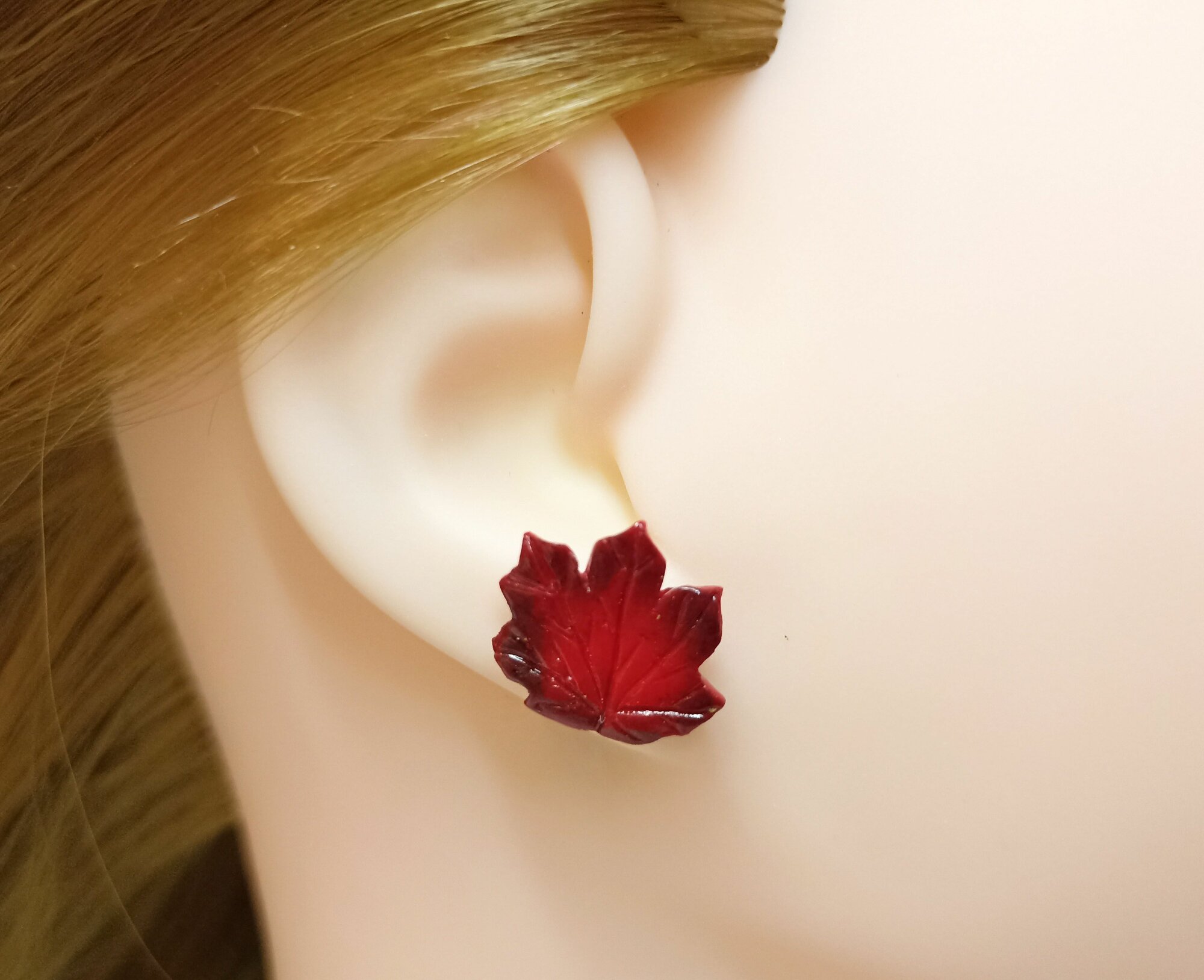 Серьги пусеты