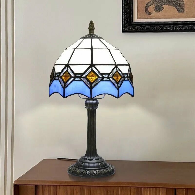 Винтажная лампа тиффани настольная Обратный квадрат