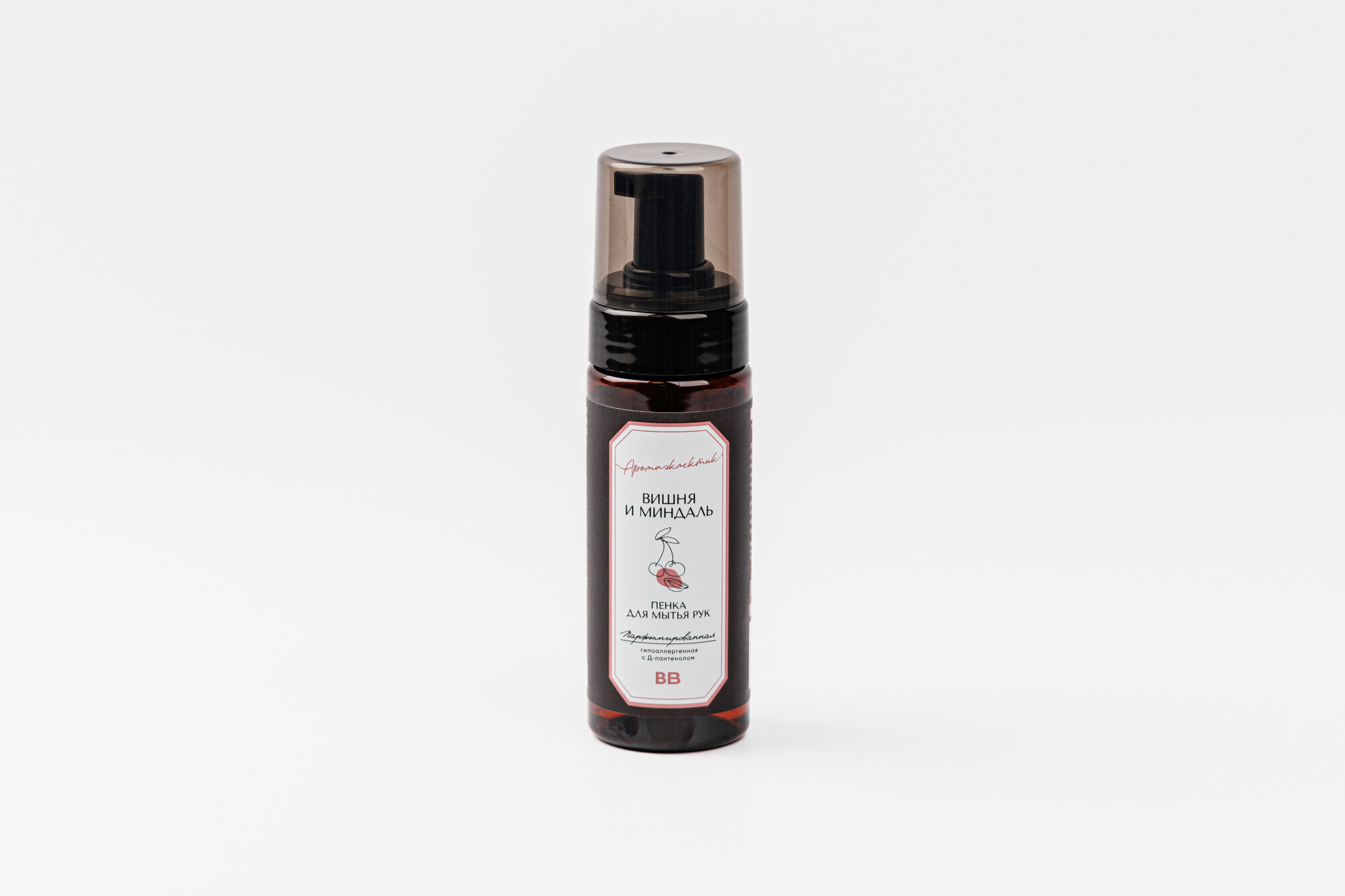 Пенка для рук ВкусВилл "Вишня и Миндаль", с дозатором, гипоаллергенная