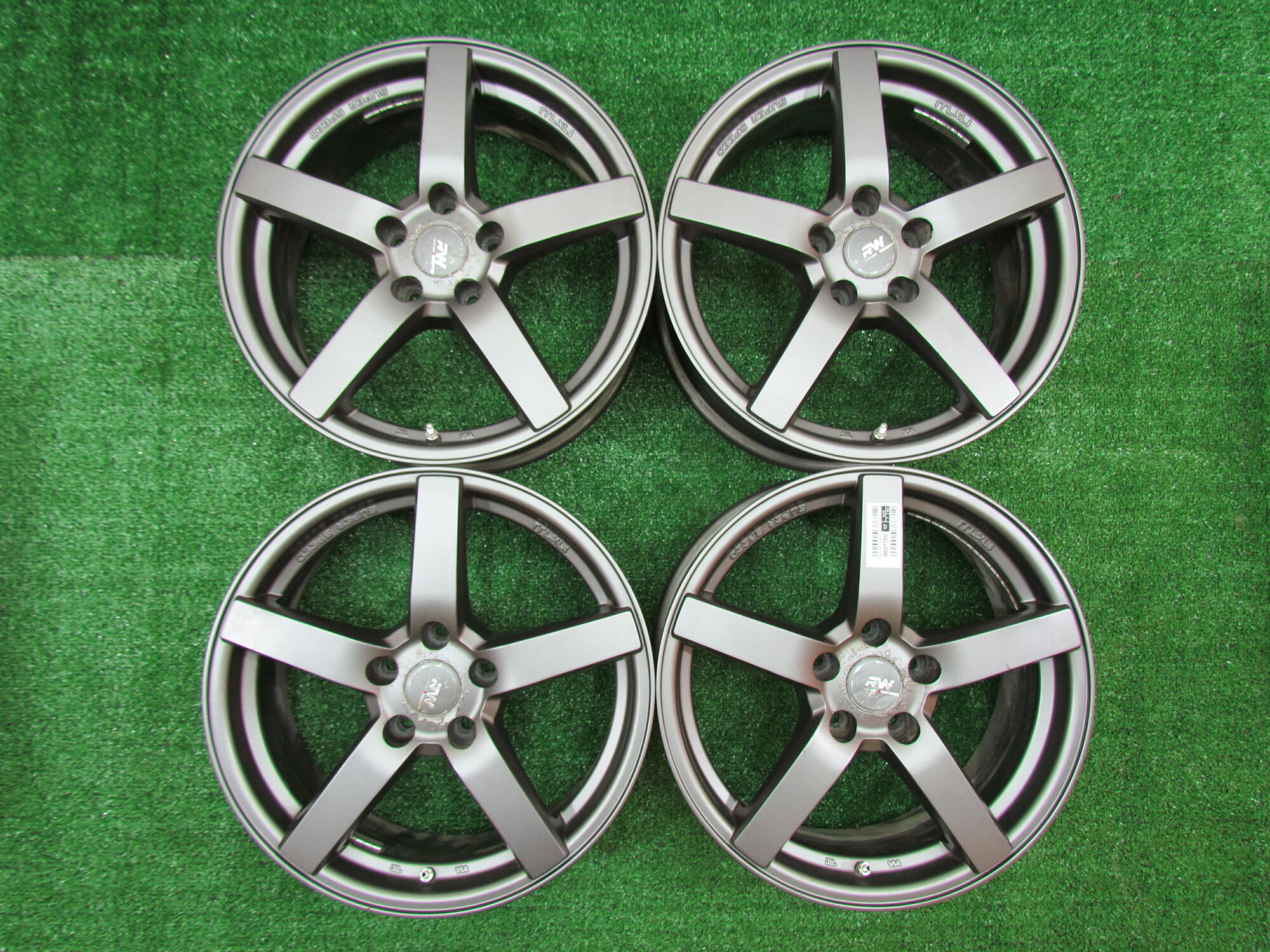 Комплект колесных дисков Mercedes-Benz R17 7J ET35 5*112 DIA66.6 (реплика) 0027750